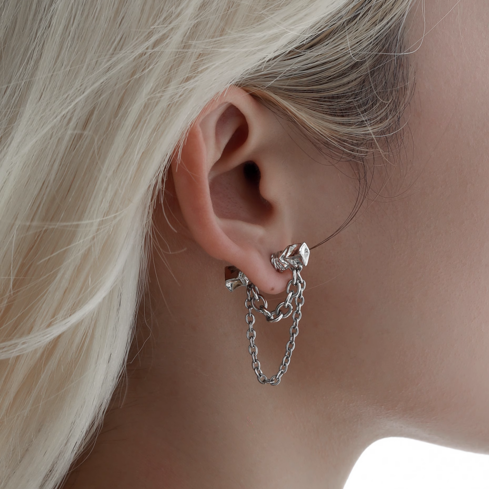 CHAIN BOLT PIERCE